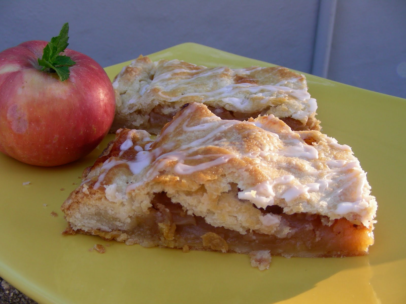 Susan Can Cook: My Family's Recipes - Apple Slice