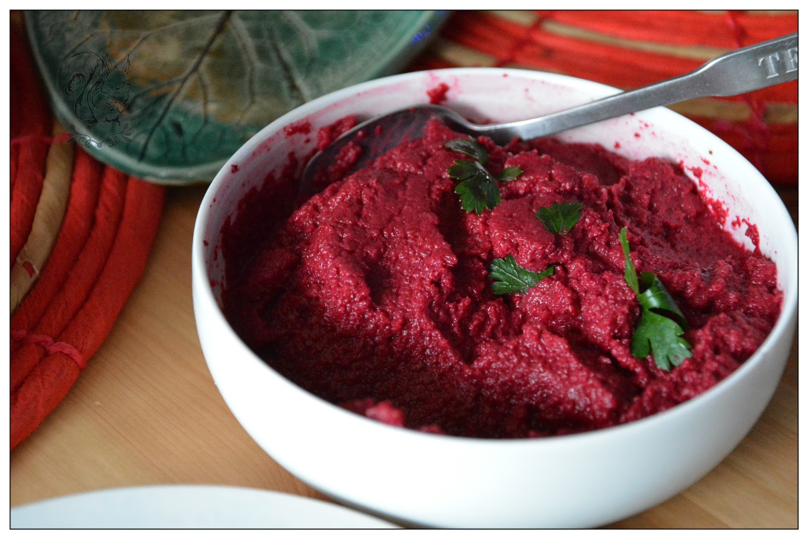 Pasta buraczana z tahini (Mutabal shawandar) czyli Niedzielne Sniadanie ...