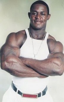 world bodybuilders pictures: cameroon bodybuilder Ebi George Okie