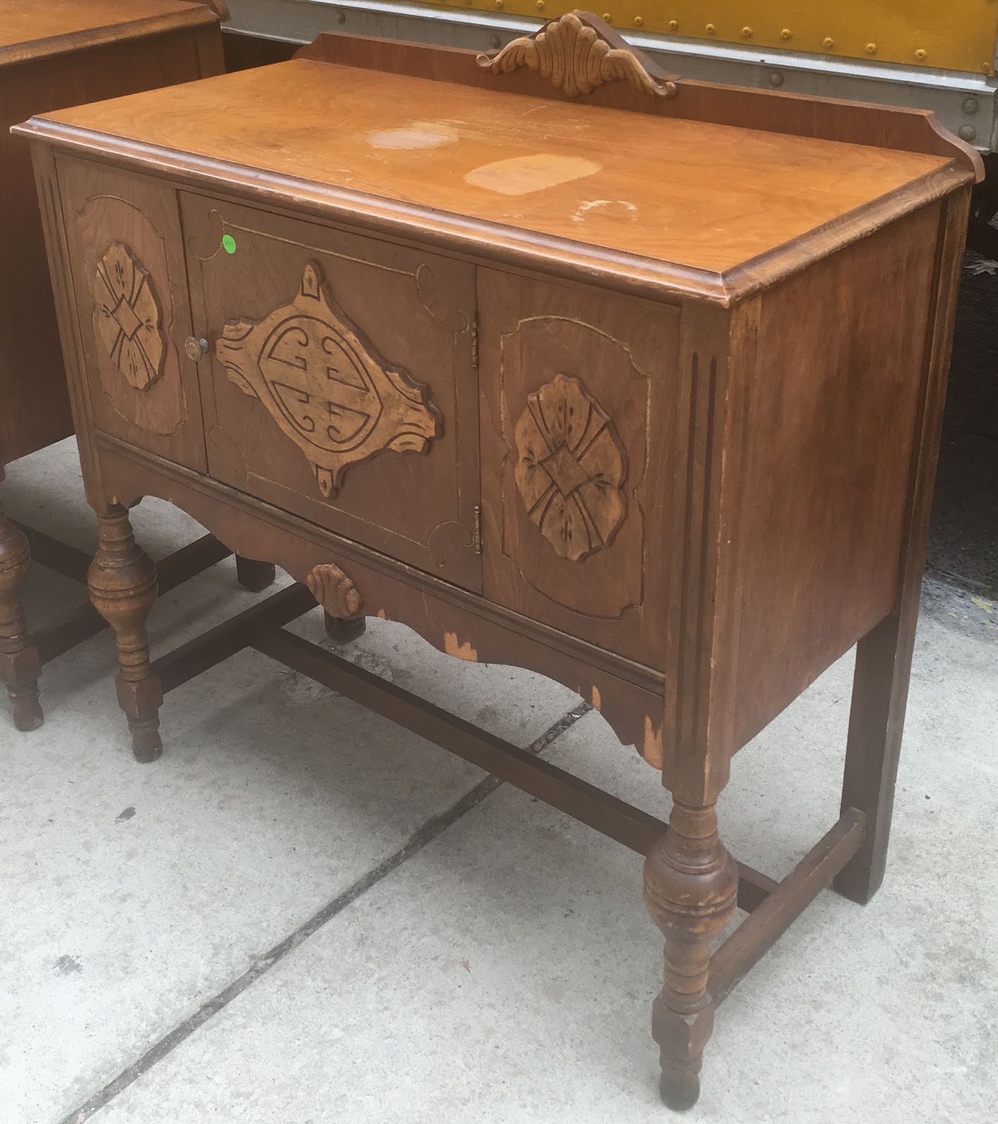 Uhuru Furniture & Collectibles: 1930s Vintage Server - $95 $65 SOLD