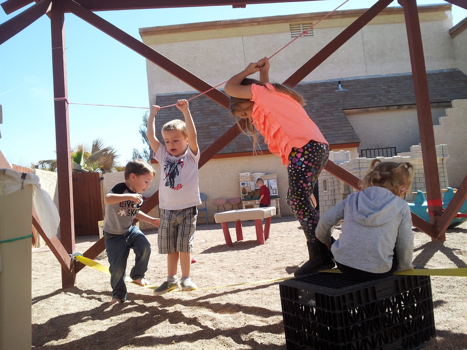 Hands on 4 kids: Slack Line