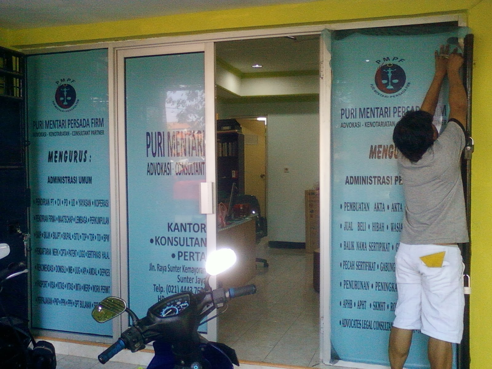 RDC Cutting Sticker: One Way Sticker