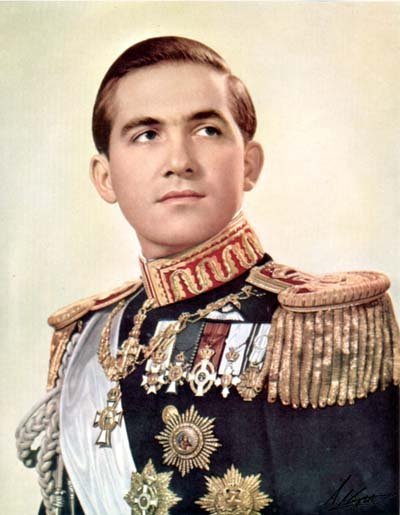 Η ΕΛΛΗΝΙΚΗ ΒΑΣΙΛΙΚΗ ΟΙΚΟΓΕΝΕΙΑ/THE GREEK ROYAL FAMILY: Ορκωμοσία του ...