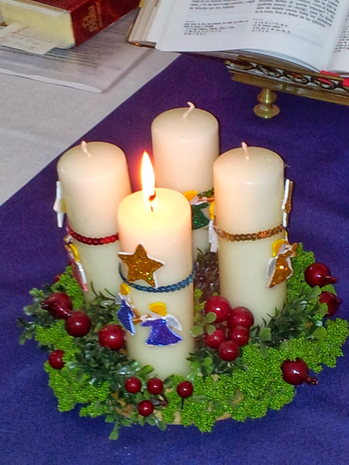 LA LUZ QUE NOS ILUMINA: PRIMERA SEMANA DE ADVIENTO