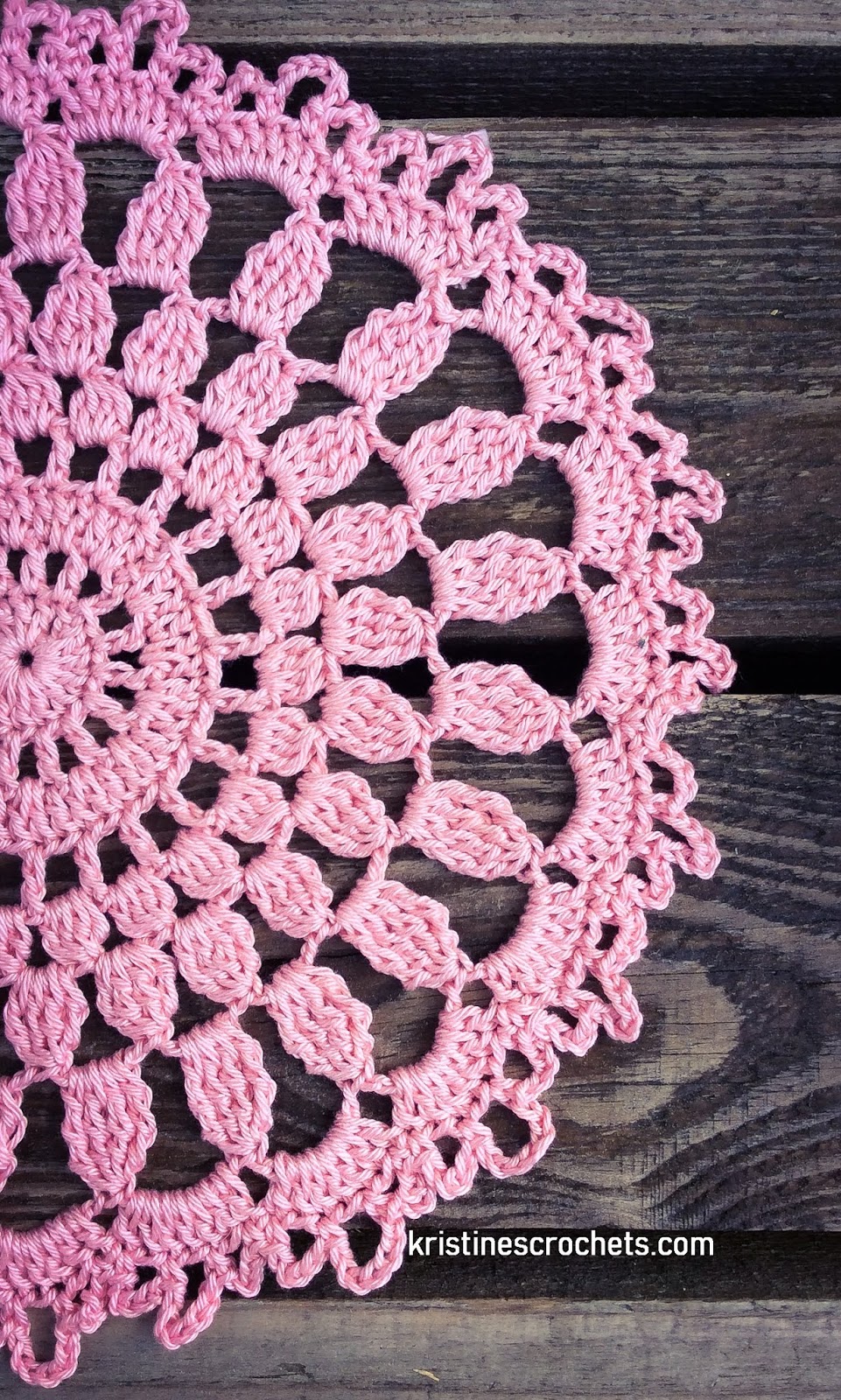 KristinesCrochets : Floral Petals Doily - Free Crochet Pattern