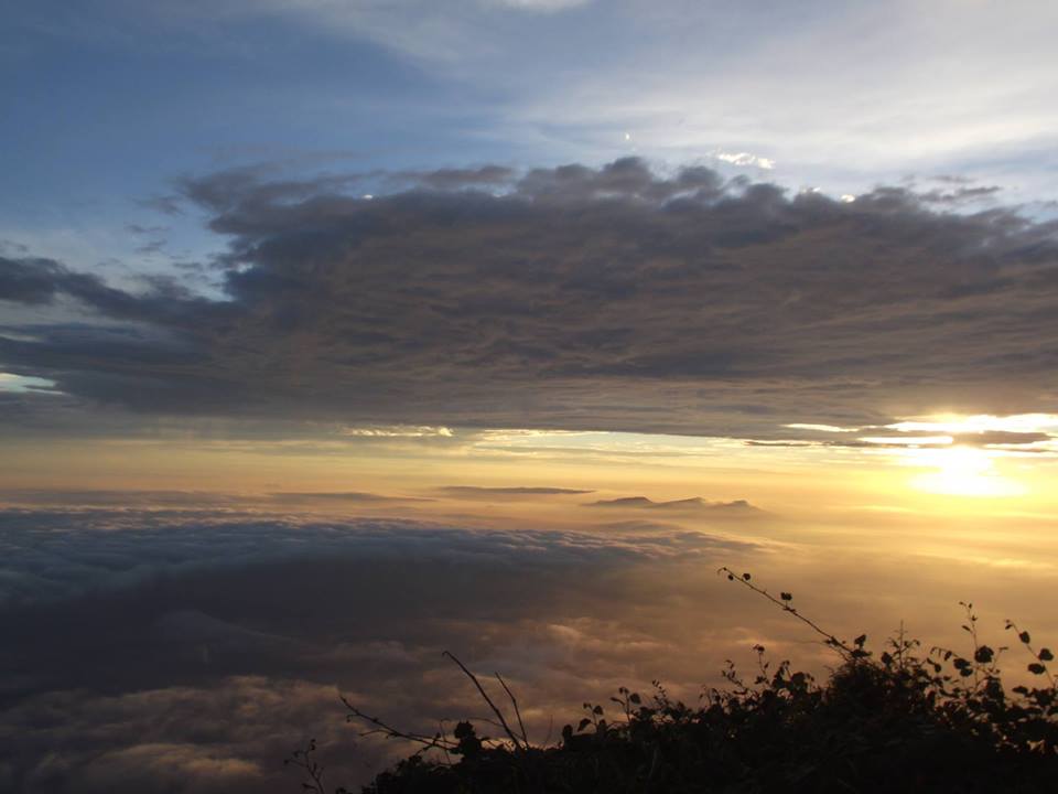 harga tiket masuk Gunung, Cikuray via Jalur Pemancar Cilawu ~ Kisah ...