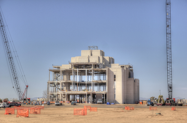 Gilbert LDS Temple: STEEPLE!!!!!