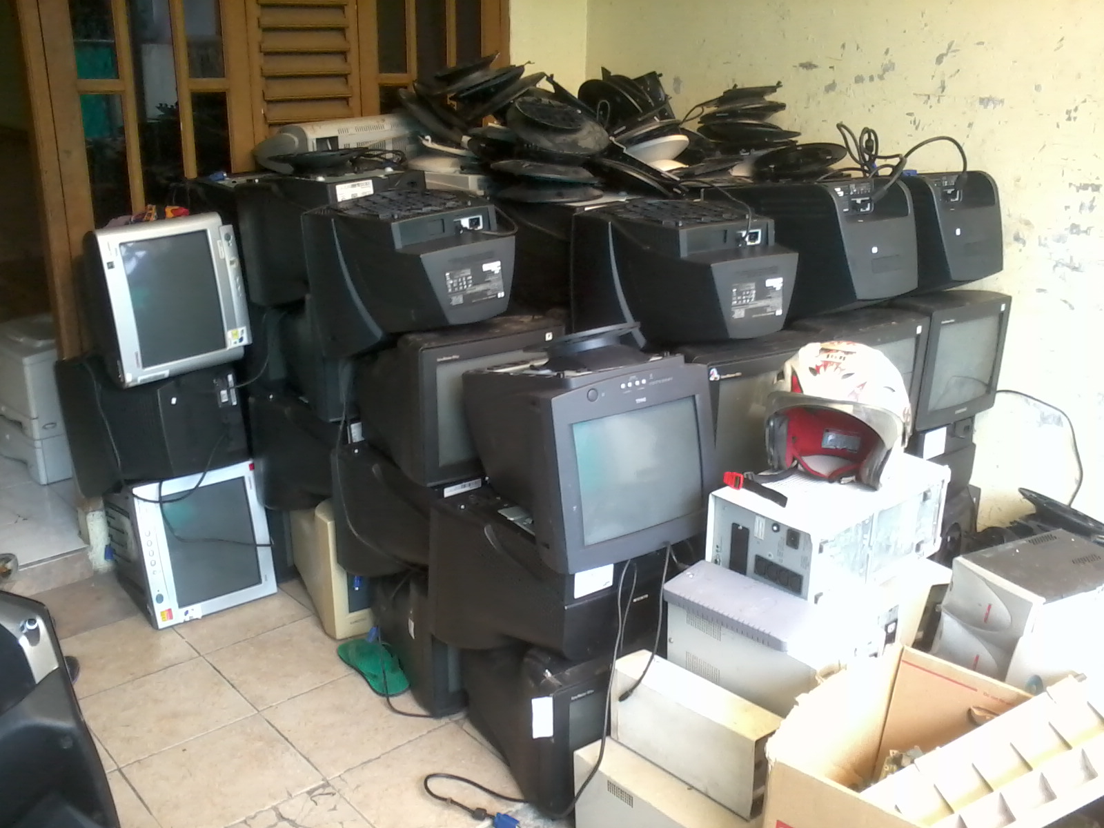 bowo.ramacom: RAMA COMPUTER JUAL BELI KOMPUTER BEKAS