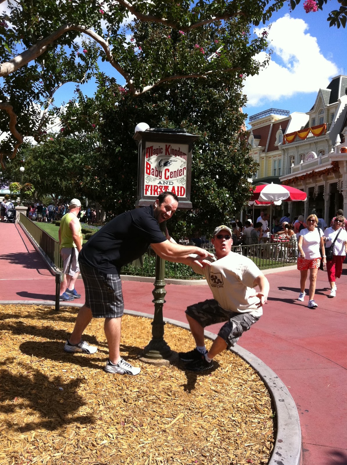 Werdyab Blog: The Making of Ellen's Dance Dare at Disney