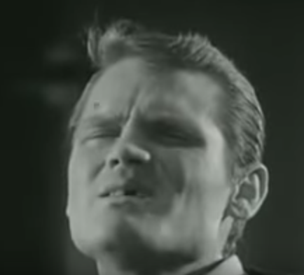Ecalpemos: Chet Baker and tooth loss