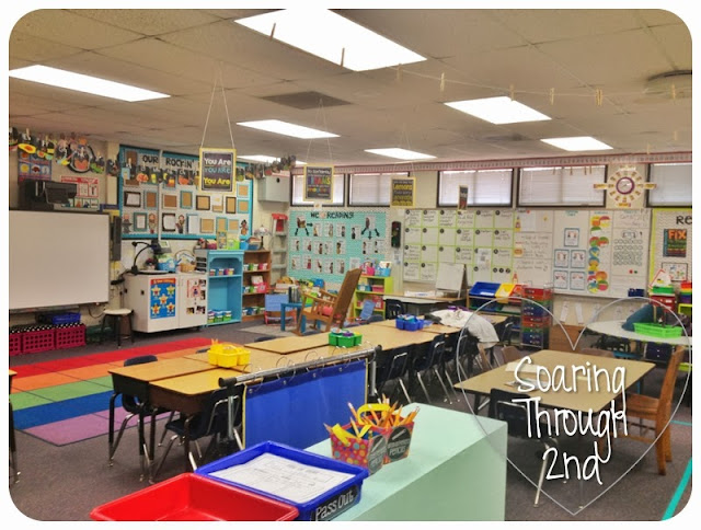 Classroom Tour (Finally) AKA Picture Dump! - Hello Sandy Patterson