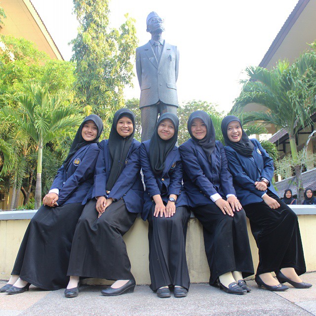 Saifur UNESA: Almamater bagi Mahasiswa