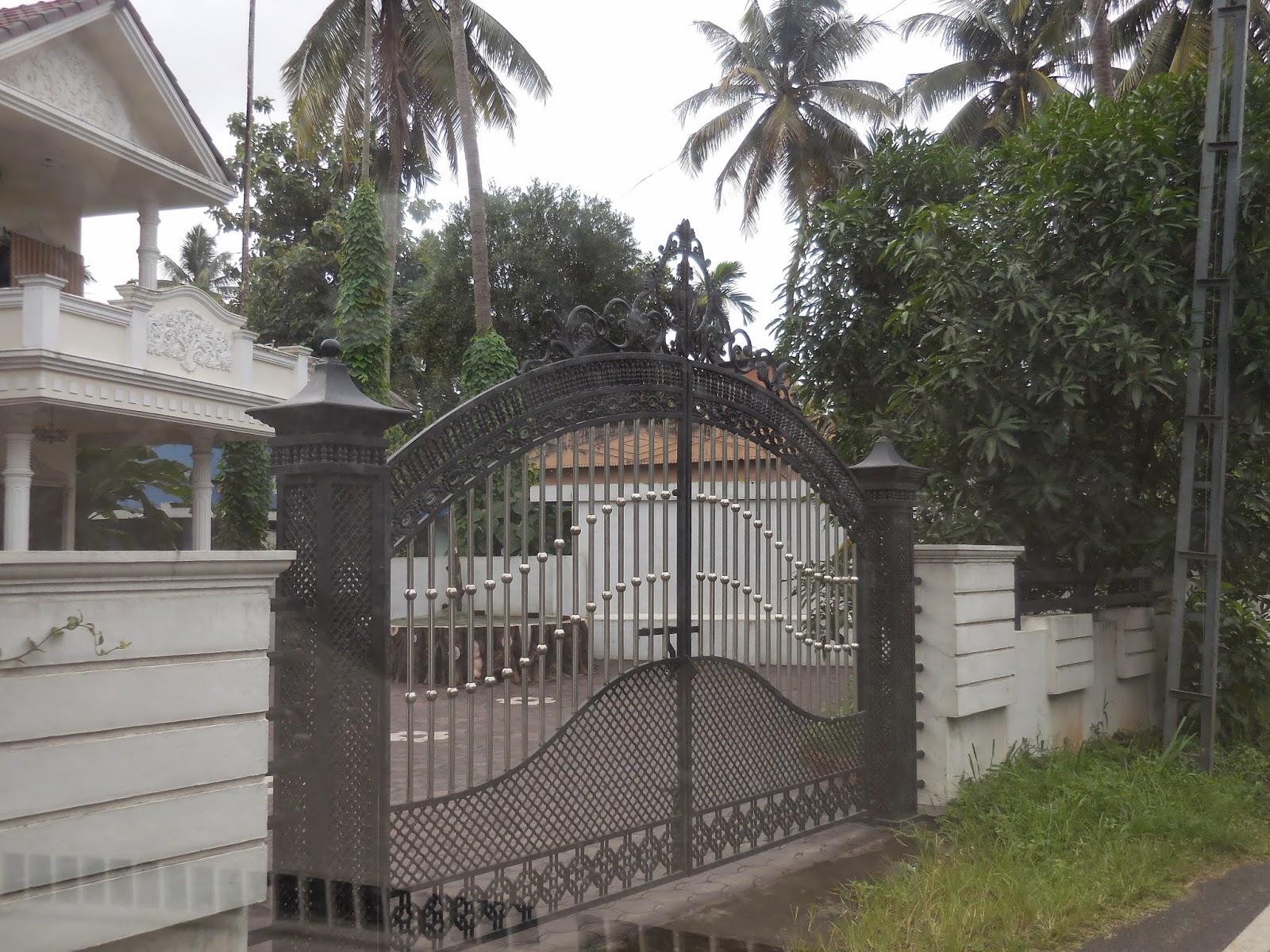 Kerala Gate Designs: Houses Gates in Kerala