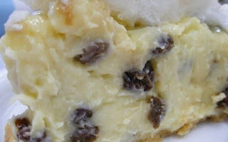 Recipes By Sara: Raisin Rum Cream Cheese Pie