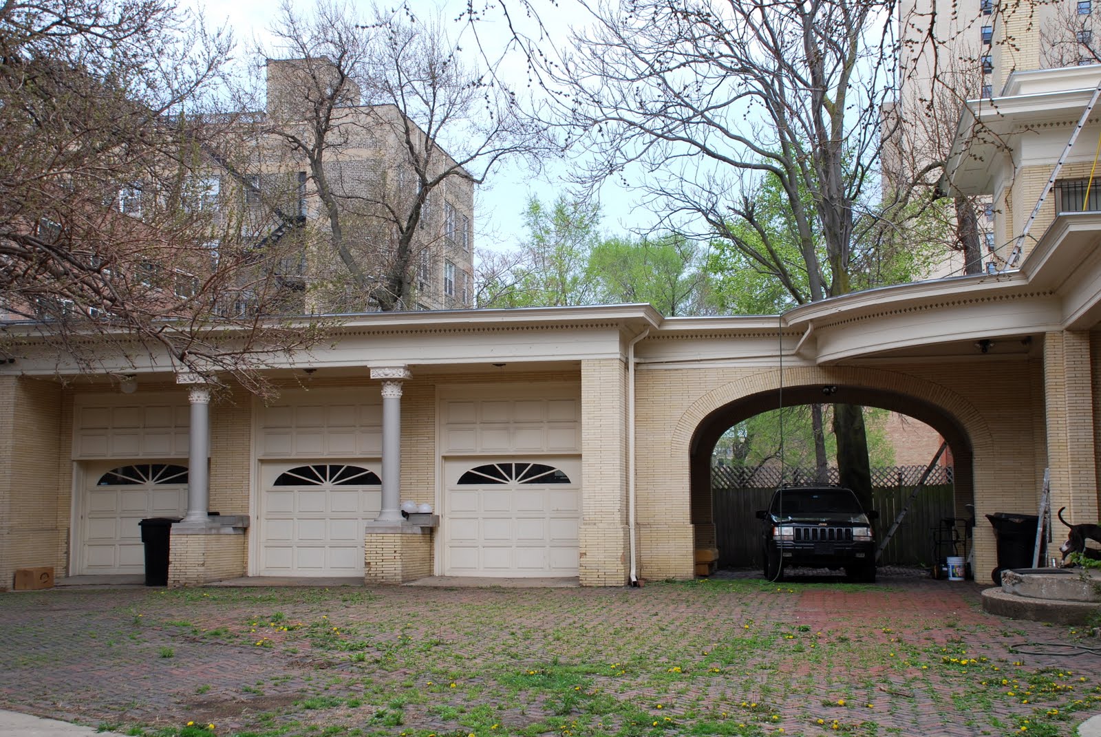 The Edwin Colvin House at 5940 North Sheridan | Connecting the Windy City