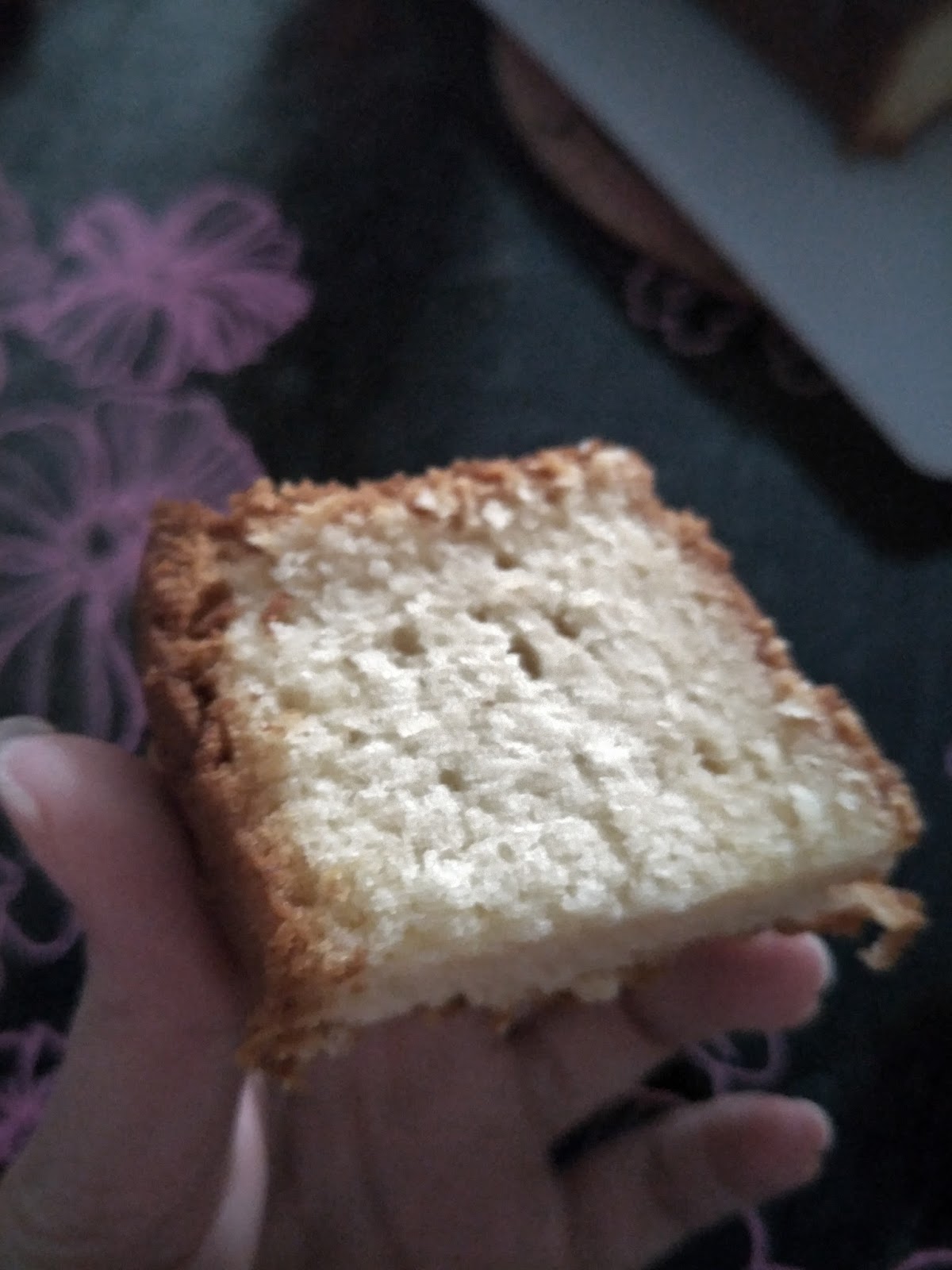 Mia Bakes: Marbled Butter Sponge Cake (Roux Method) ~ MollyMia