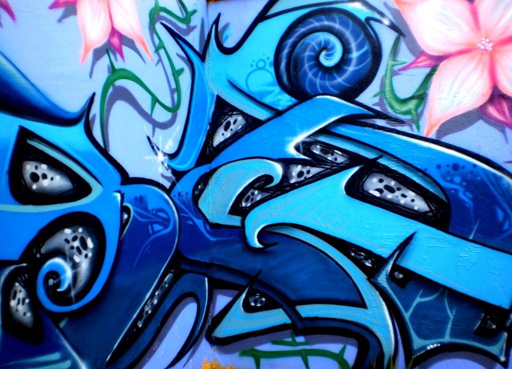 COMIC APOCALIPSIS: Graffitis (Av. Simón Bolívar cuadra 17, Pueblo Libre).