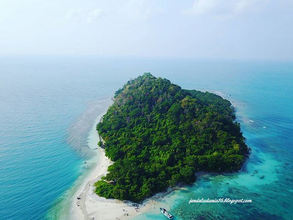 √ Pulau Sebuku, Kekayaan Dan Keindahan Alam Laut Dari Bandar Lampung ...