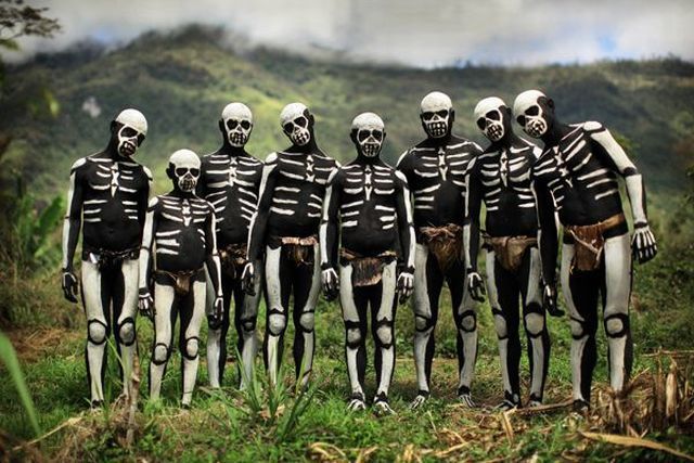 Deformutilation: Omo Masalai Skeleton Tribe