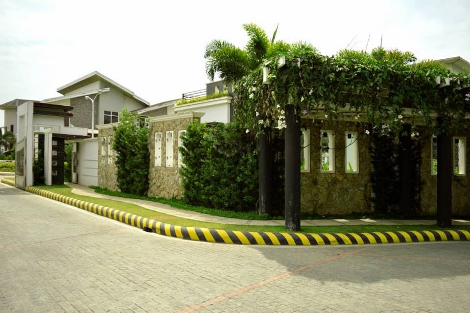 Central Atrium Residences: Central Atrium Residences ( Located at ...