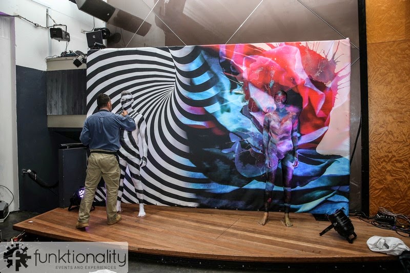 Human Statue Bodyart: Goldwell Bodypainting