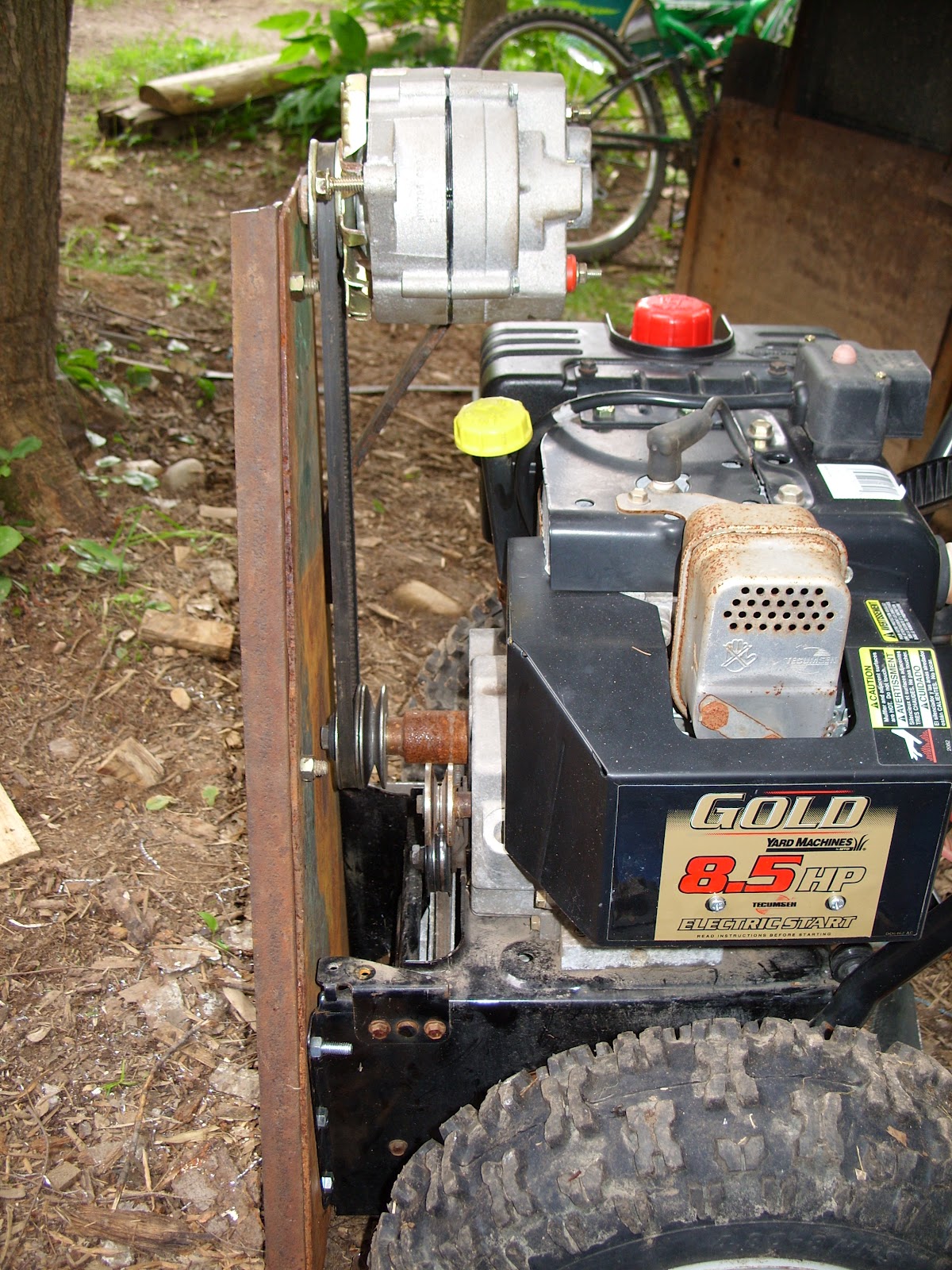 Forest House Farm: Homemade 12 Volt Generator