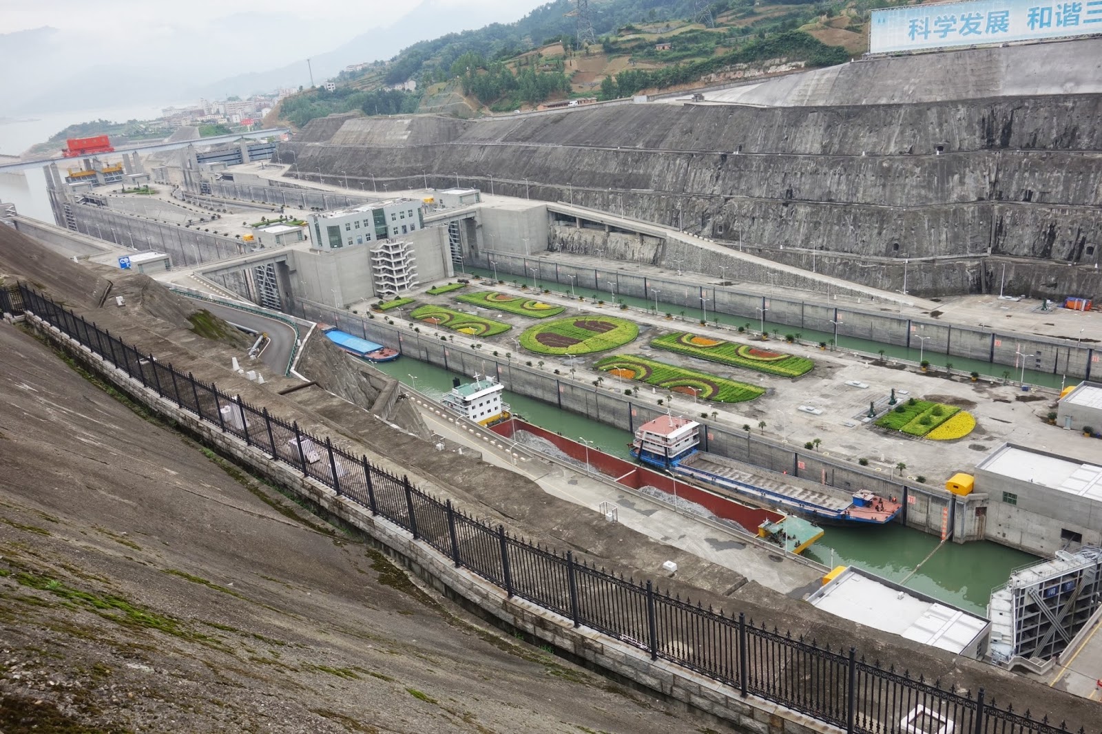 Cheryl's Travels: Day # 1 on the Yangtze River, at the Three Gorges Dam ...