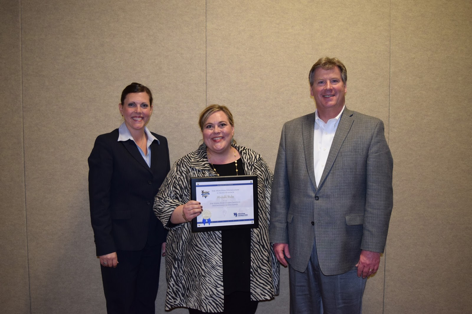 Holstein Foundation's Young Dairy Leaders Institute: YDLI Class 9 ...