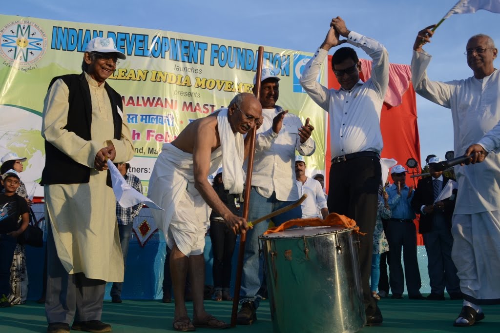INDIAN DEVELOPMENT FOUNDATION: IDF LAUNCHES CLEAN INDIA MOVEMENT