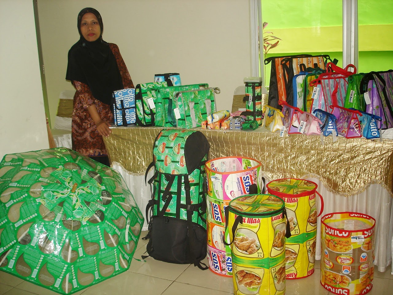 Gallery Daur Ulang: Pameran/Pengenalan produk