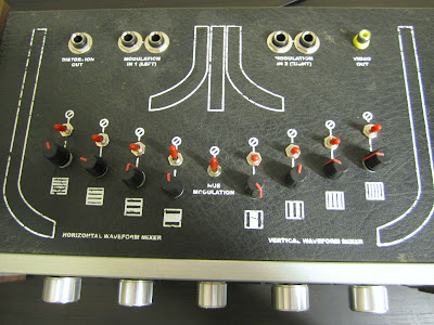 MATRIXSYNTH: Vintage Atari Video Music C-240 Heavily Modified Video Synt