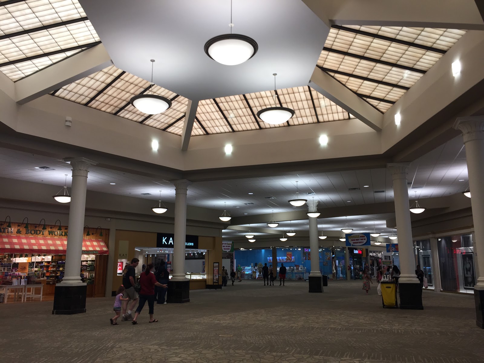 SkyMall : Retail History and Abandoned Airports: Sumter Mall/Jessamine ...
