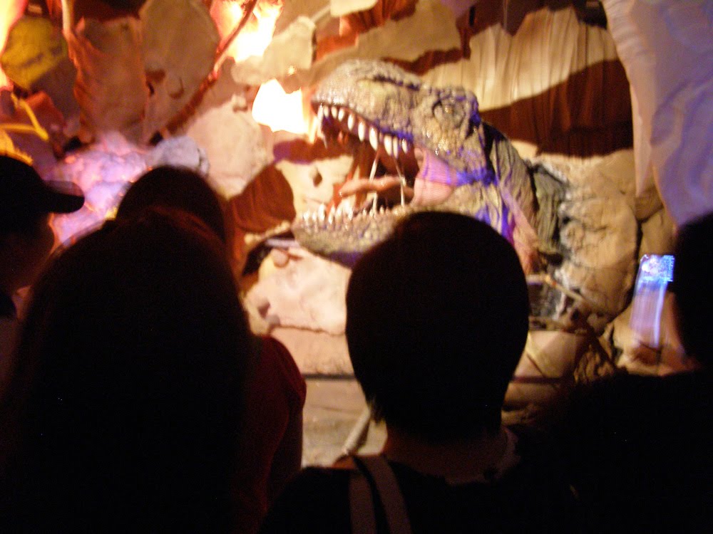 The Midas Touch a.k.a. 3dwizart: Life Size Huge T-Rex Sculpture c/w ...