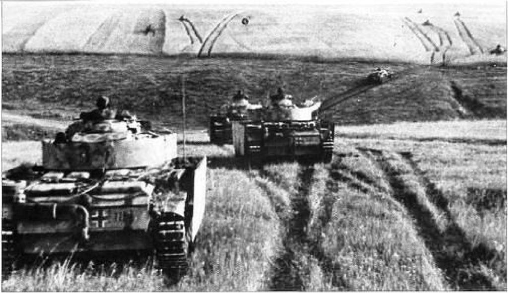 Military History Of the 20th Century: Panzer Mk IV tanks in field and ...