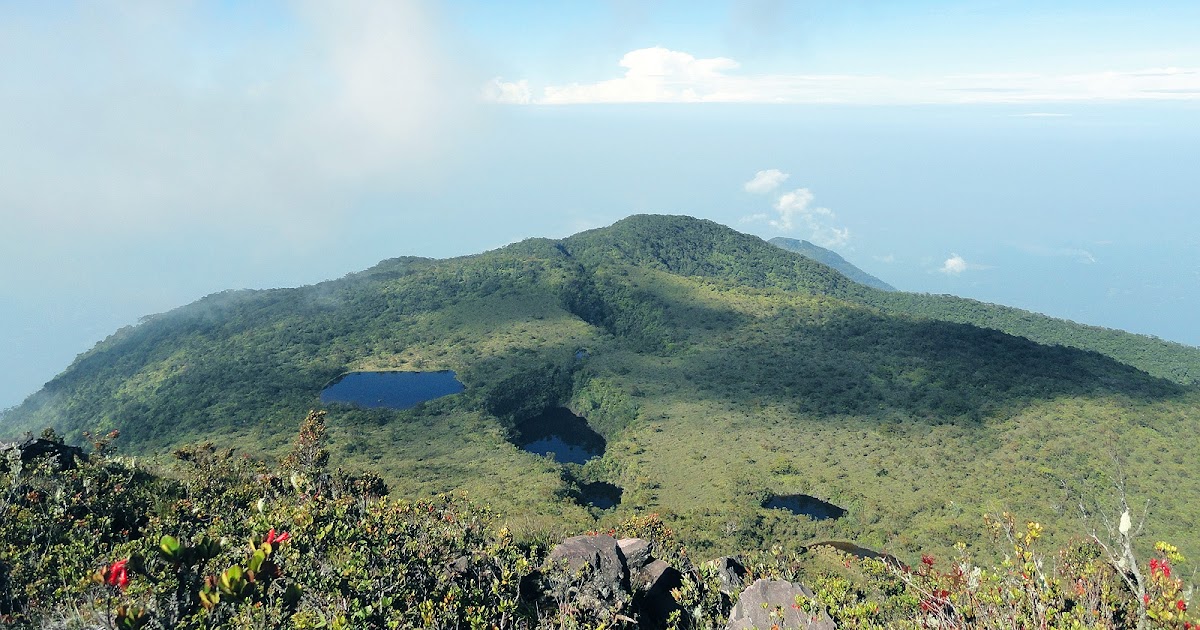 Pesona 13 Telaga Gunung Talamau Pasaman, Sumatera Barat - Calon Pedia