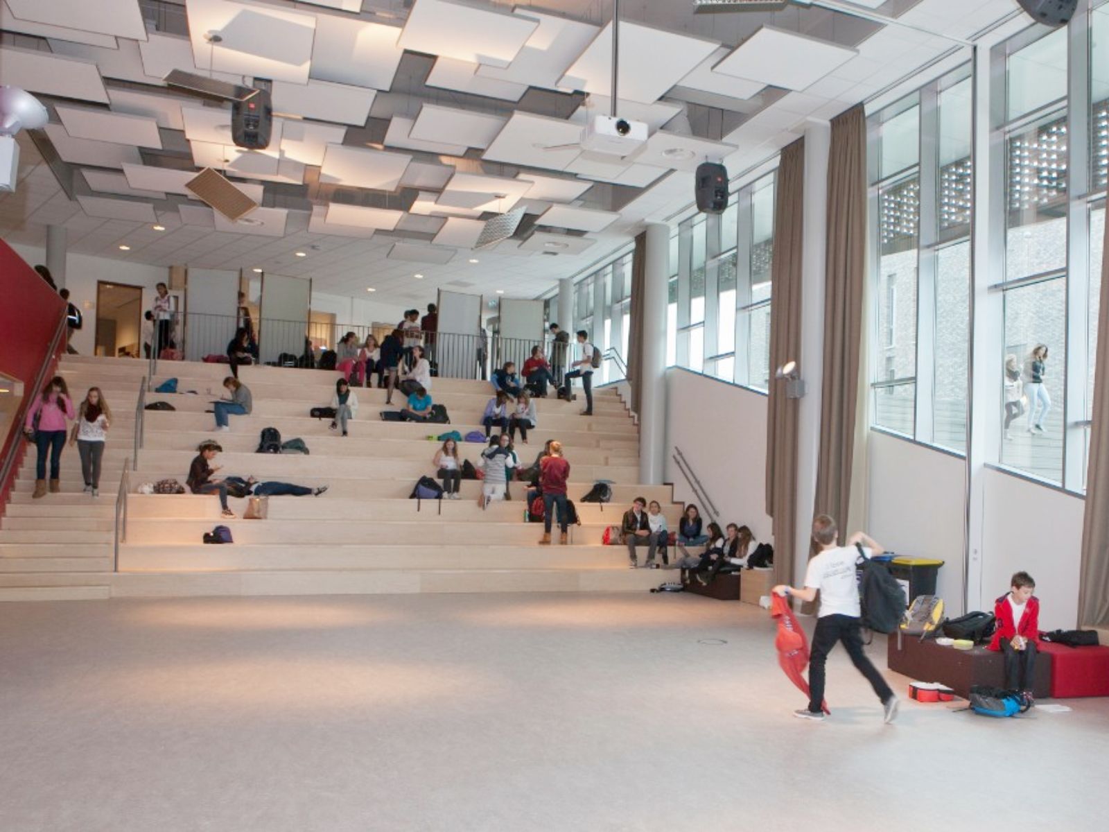 architecture now and The Future: UWC MAASTRICHT BY FRENCKEN SCHOLL ...