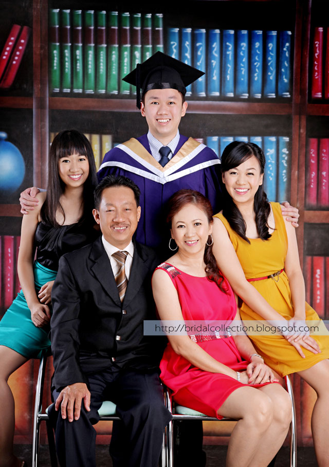 Christal Dressing Room 婚纱攝影: [83% Off] Professional Graduation Studio ...