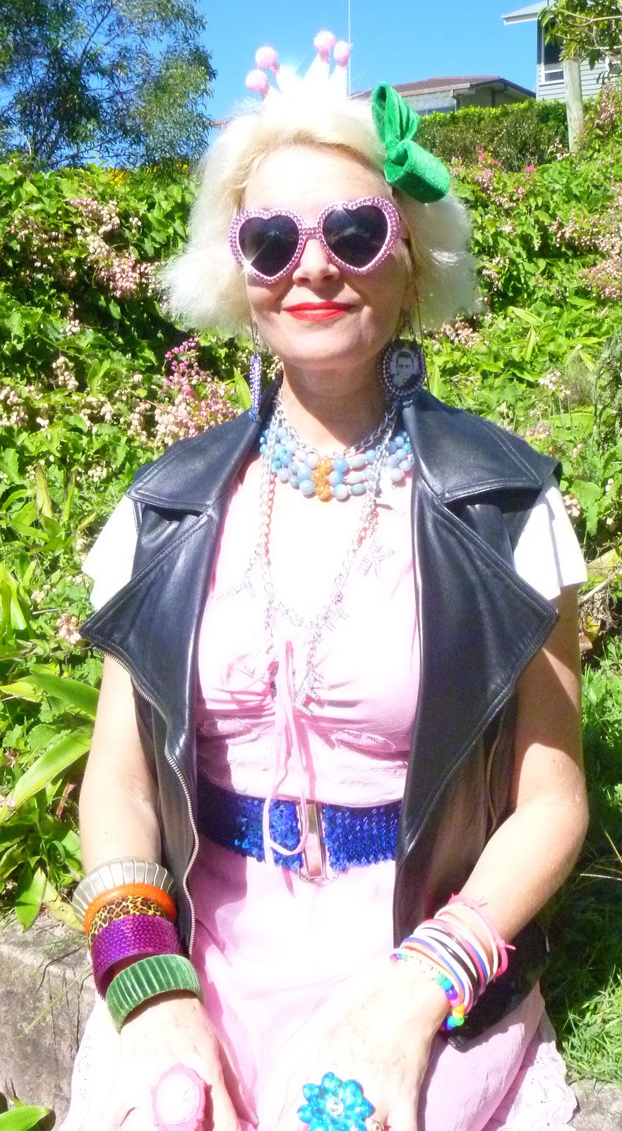 Pull Your Socks Up!: Show Us Ya Pink Bits