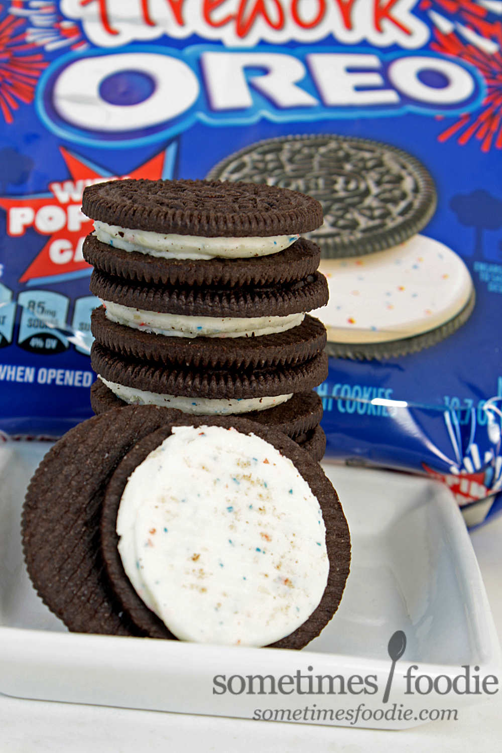 Sometimes Foodie: Firework Oreos - Walmart