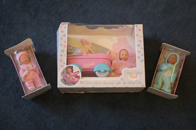 Mummy's Little Blog: Tinsy Winsy Weeny Tots Review