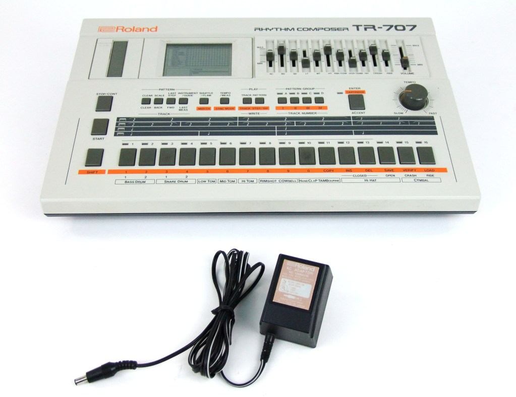 MATRIXSYNTH: Roland TR-707 Rhythm Composer Drum Machine