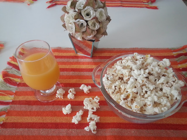 As Primorosas: Nhac! Pipoca de microondas saudável