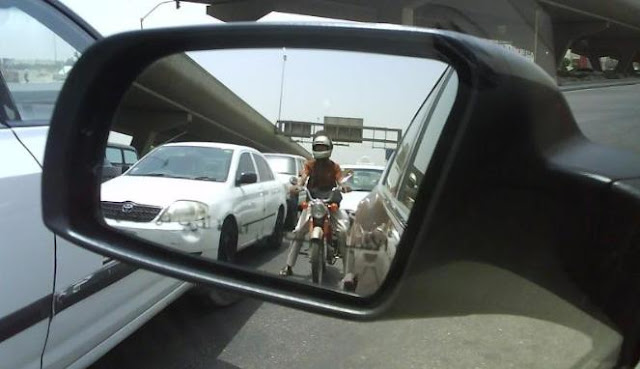 Bagaimana Mengantisipasi ‘Titik Buta’ Pada Mobil? - Kabar Otomotif Lengkap