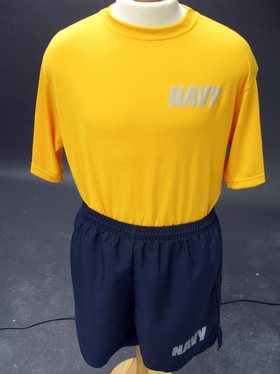 beijingbikes: Navy Physical training uniform