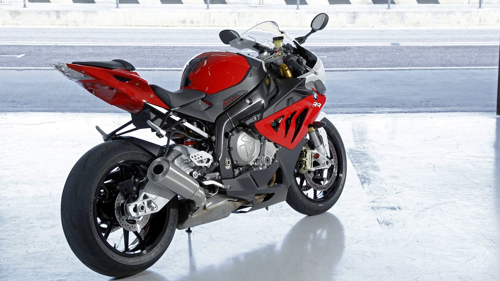 Full HD Exotic Car Wallpapers: 2012 BMW S1000