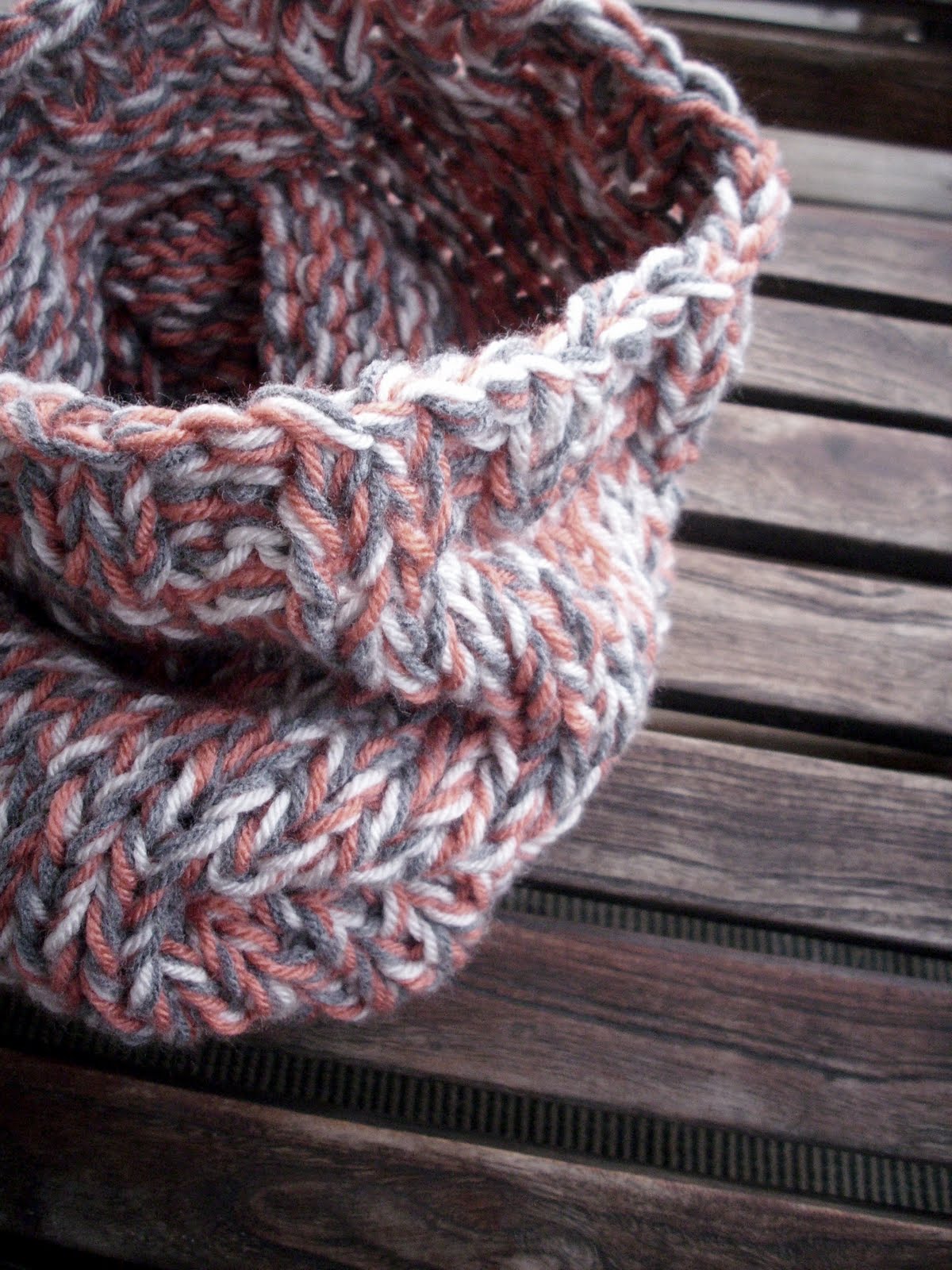 SHEE knits: Cowls