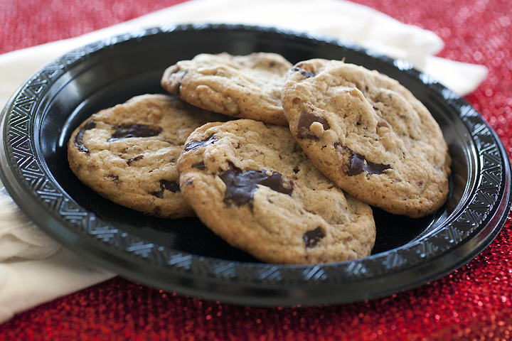 The Cooking Photographer: Chunka Hunka Chocolove Cookies