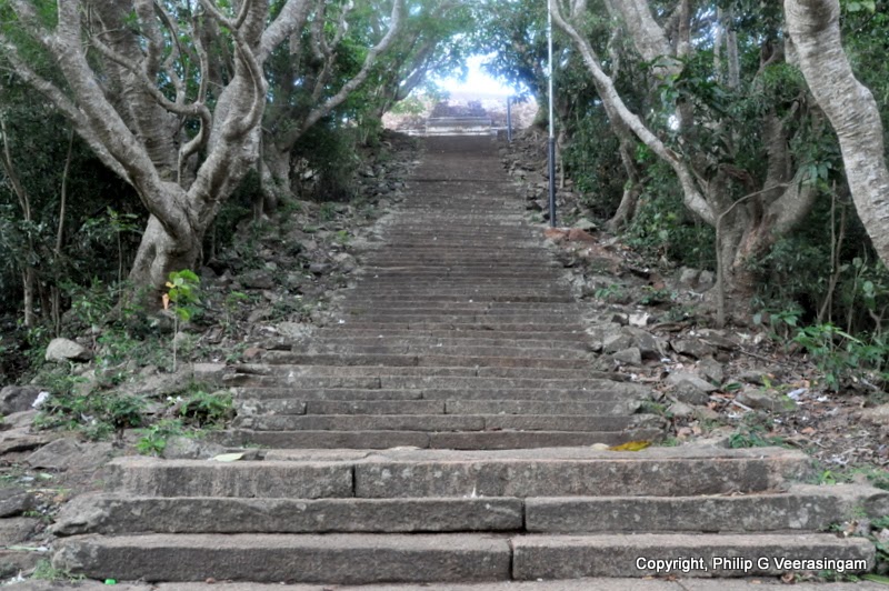 Images of Sri Lanka on blogspot.com: Kanthaka Chathya, Mihinthale, Sri ...