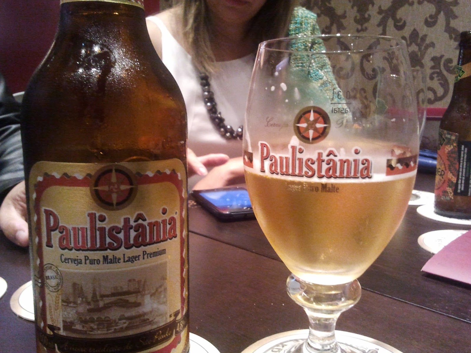 Prátaí Cult Bar – Batatas e arte ressuscitando o Bueno.