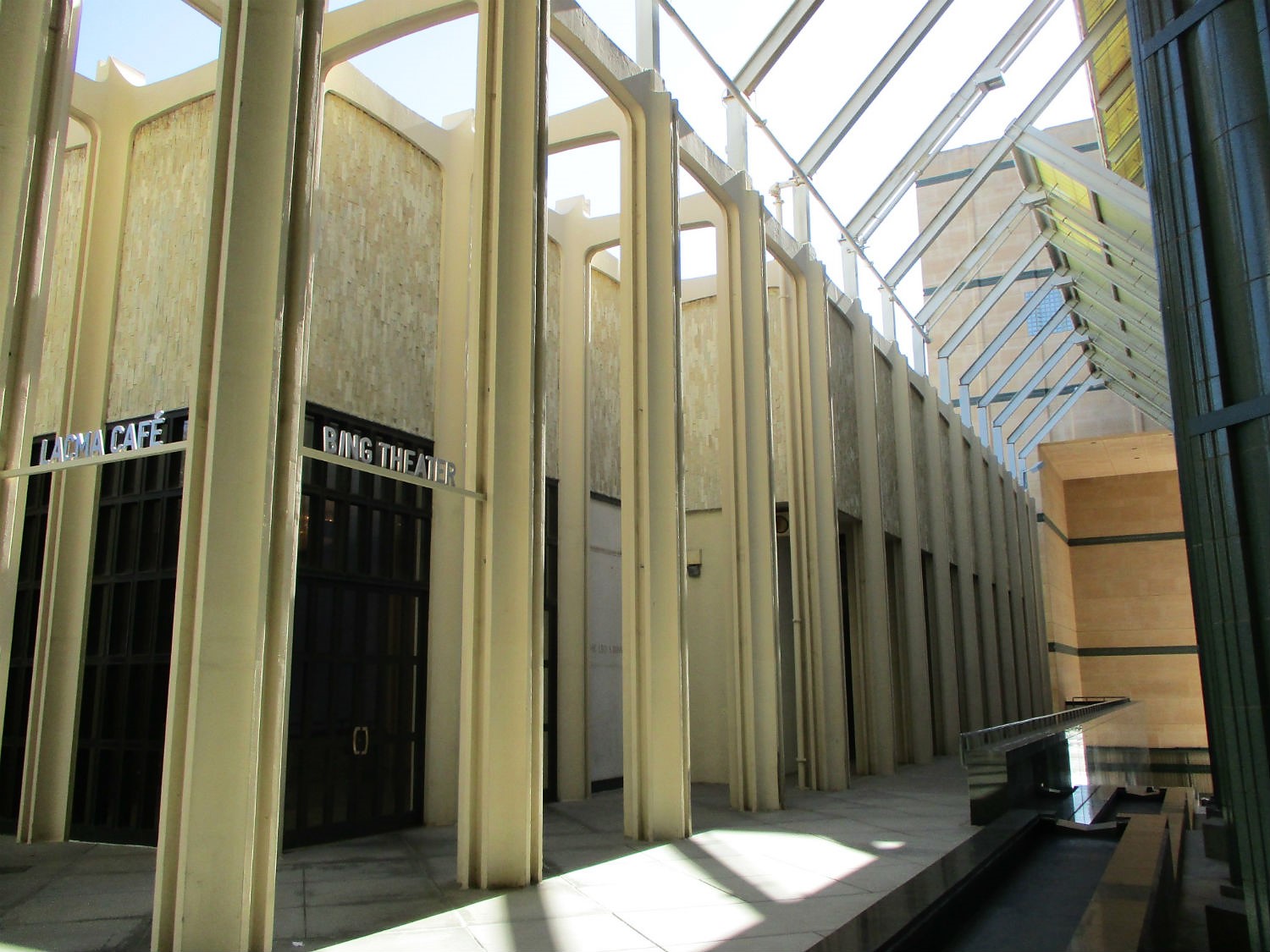 Los Angeles Theatres: Leo S. Bing Theatre/LACMA